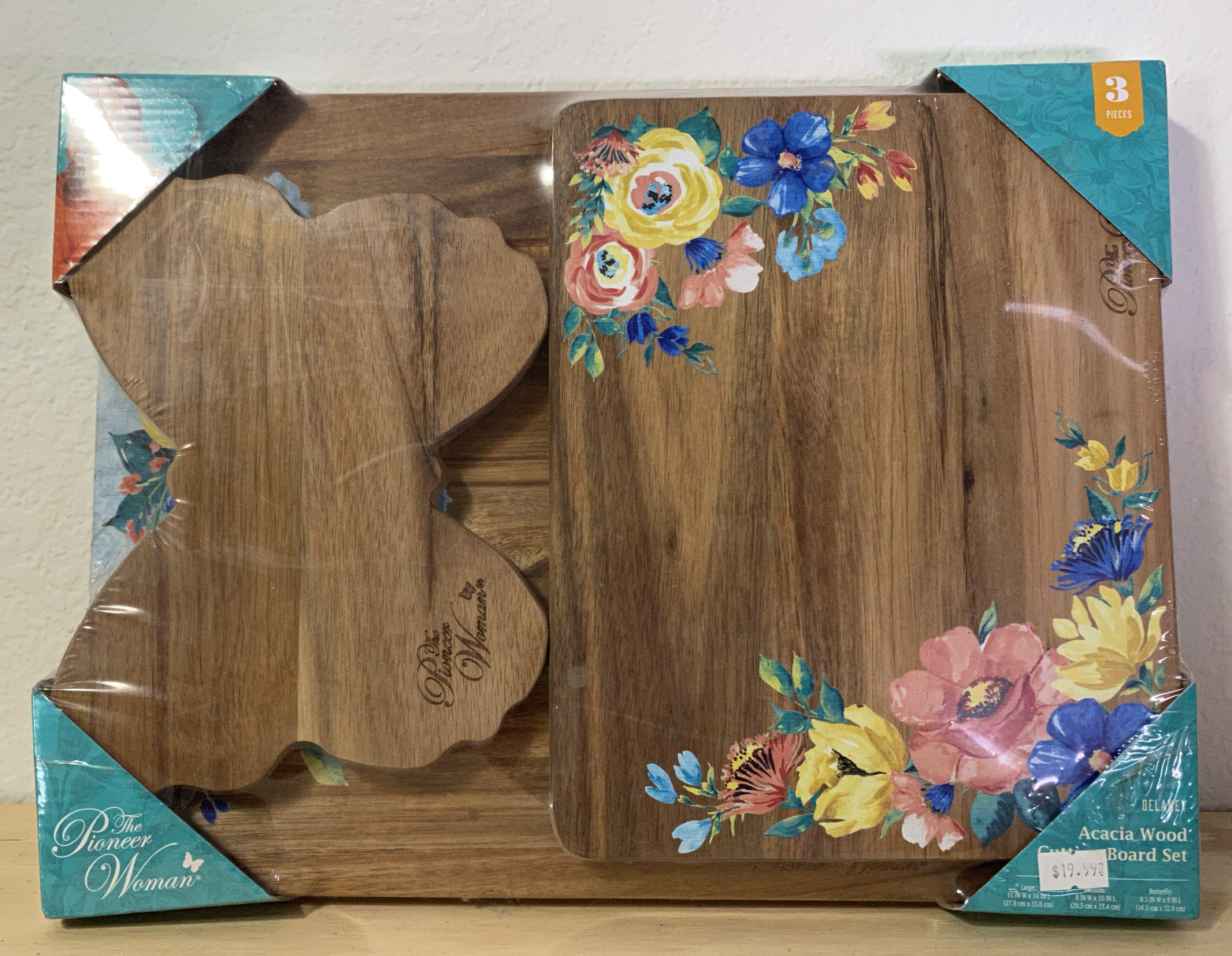 The Pioneer Woman Delaney 3 Piece Acacia Cutting Board Set Farmstand